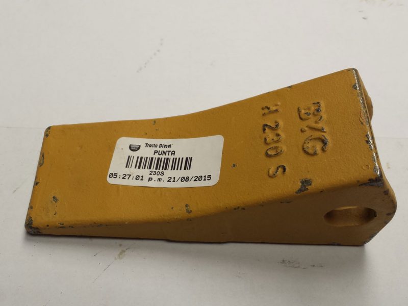 Cuchilla – 9W8215 – Tracto Diesel